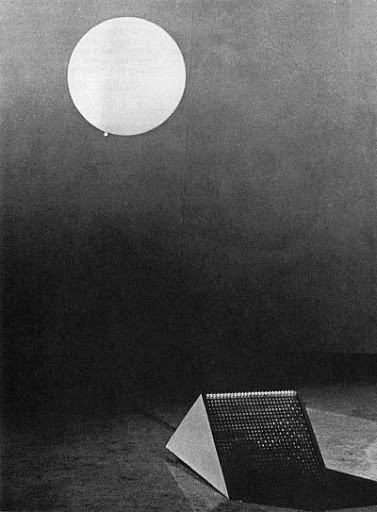 ON AIR – Sphere in Oblique Air-Jet